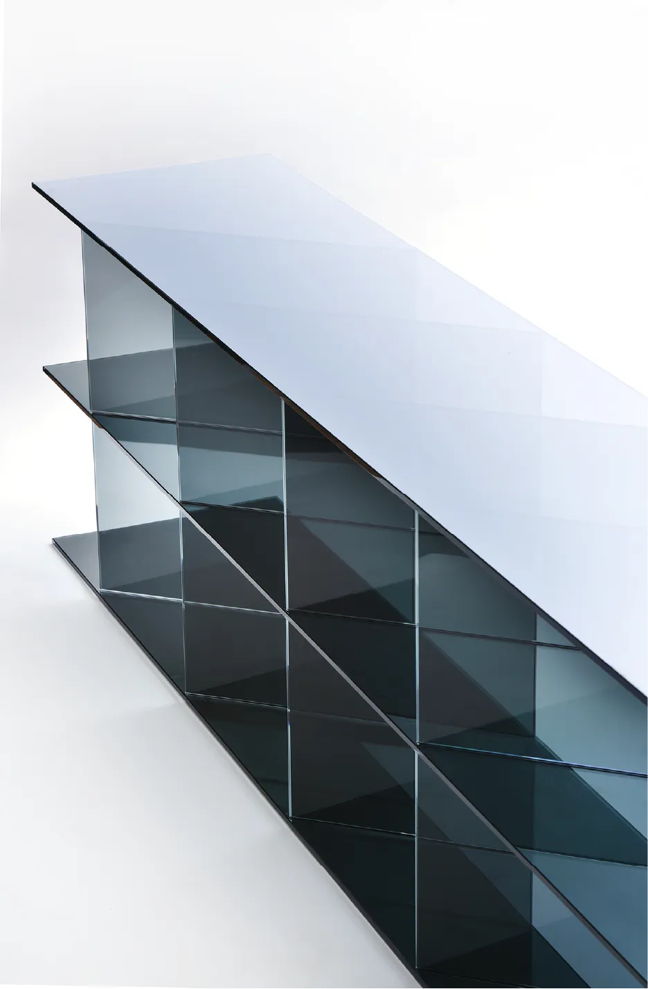 ETAGERE EN VERRE – GLASS VARIATIONS